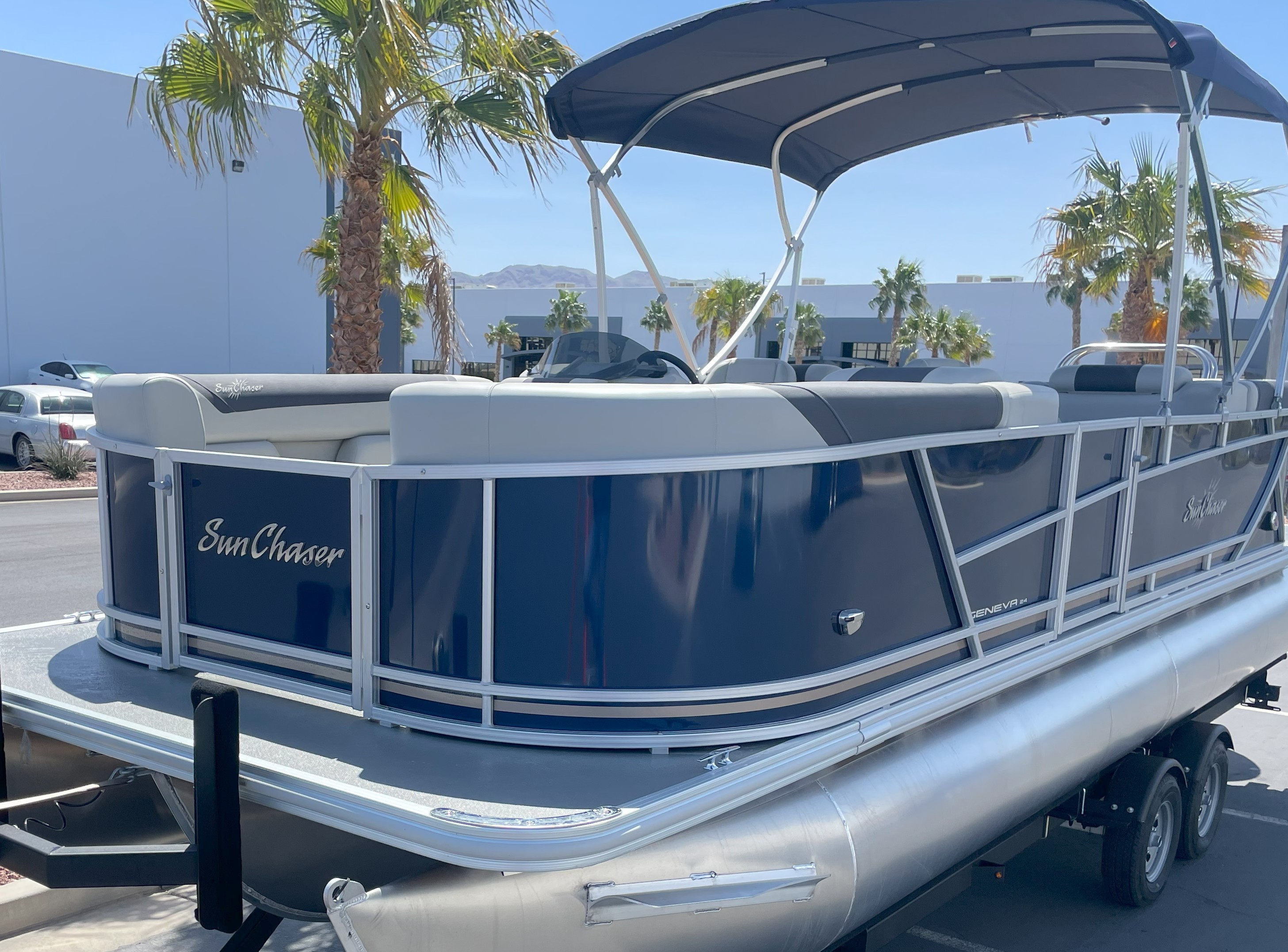 Lake Osoyoos Rentals | Watercraft & Boat Rentals in Oroville, WA